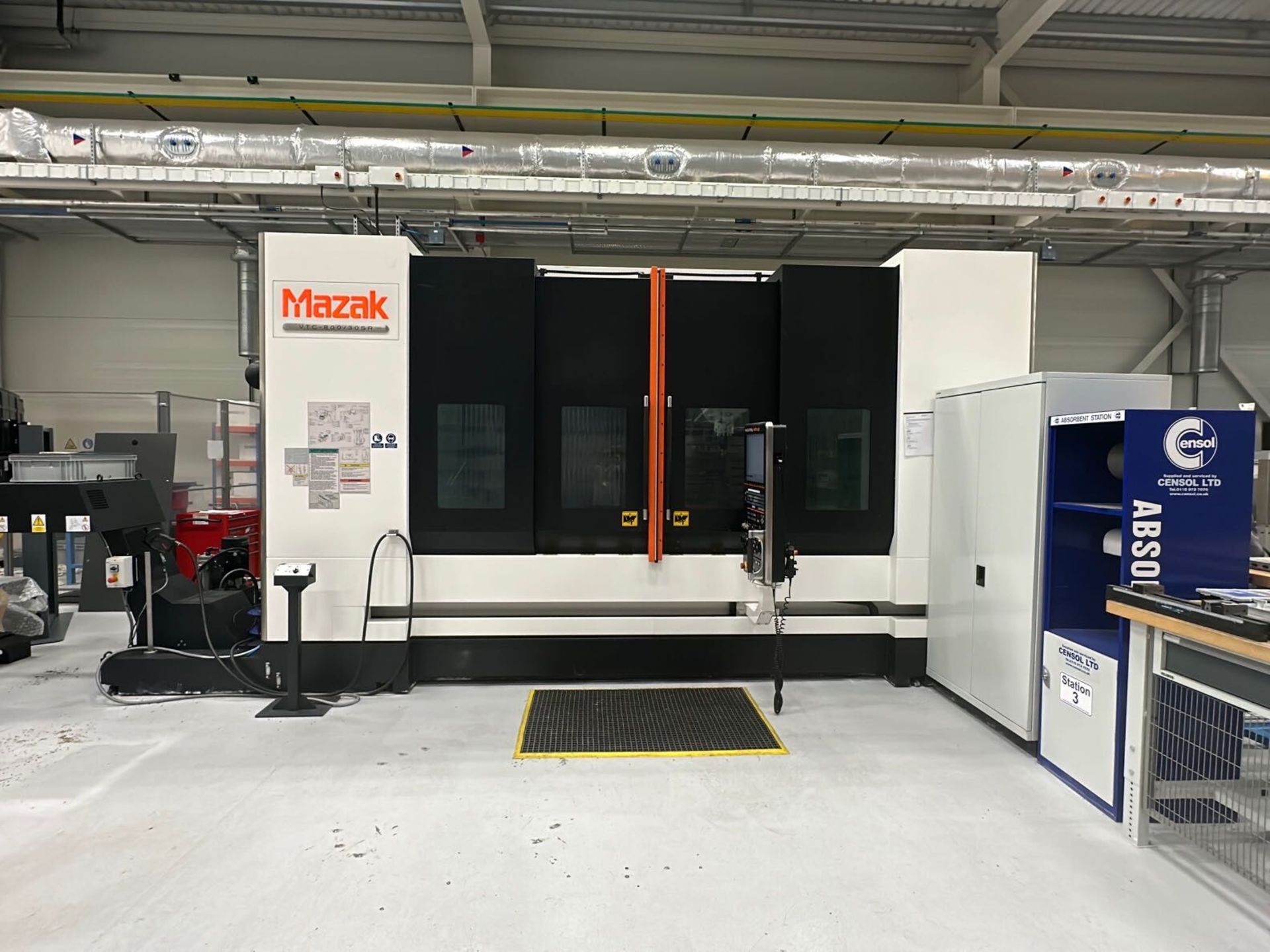 MAZAK VTC 800 / 30 SR CENTRE VERTICAL - GEMATEC